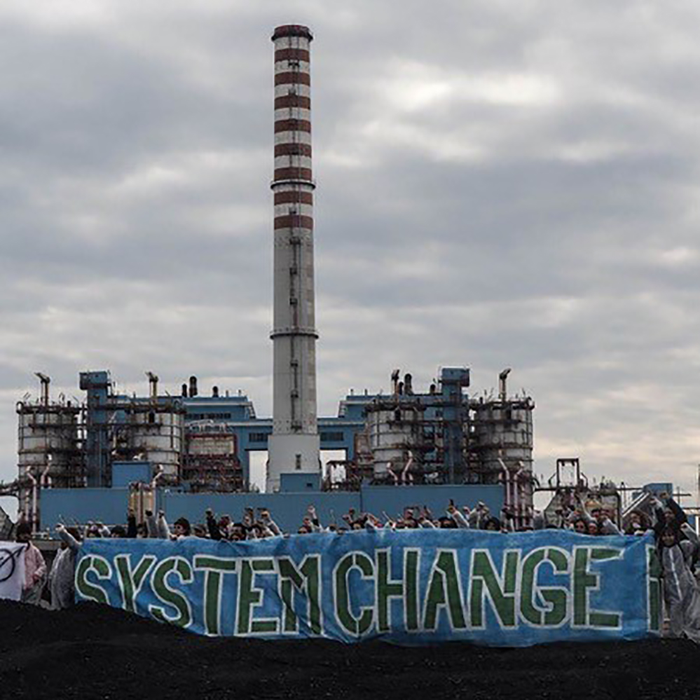 ANTONIO NEGRI ° The Politics of Multitude – The Art of Assembly